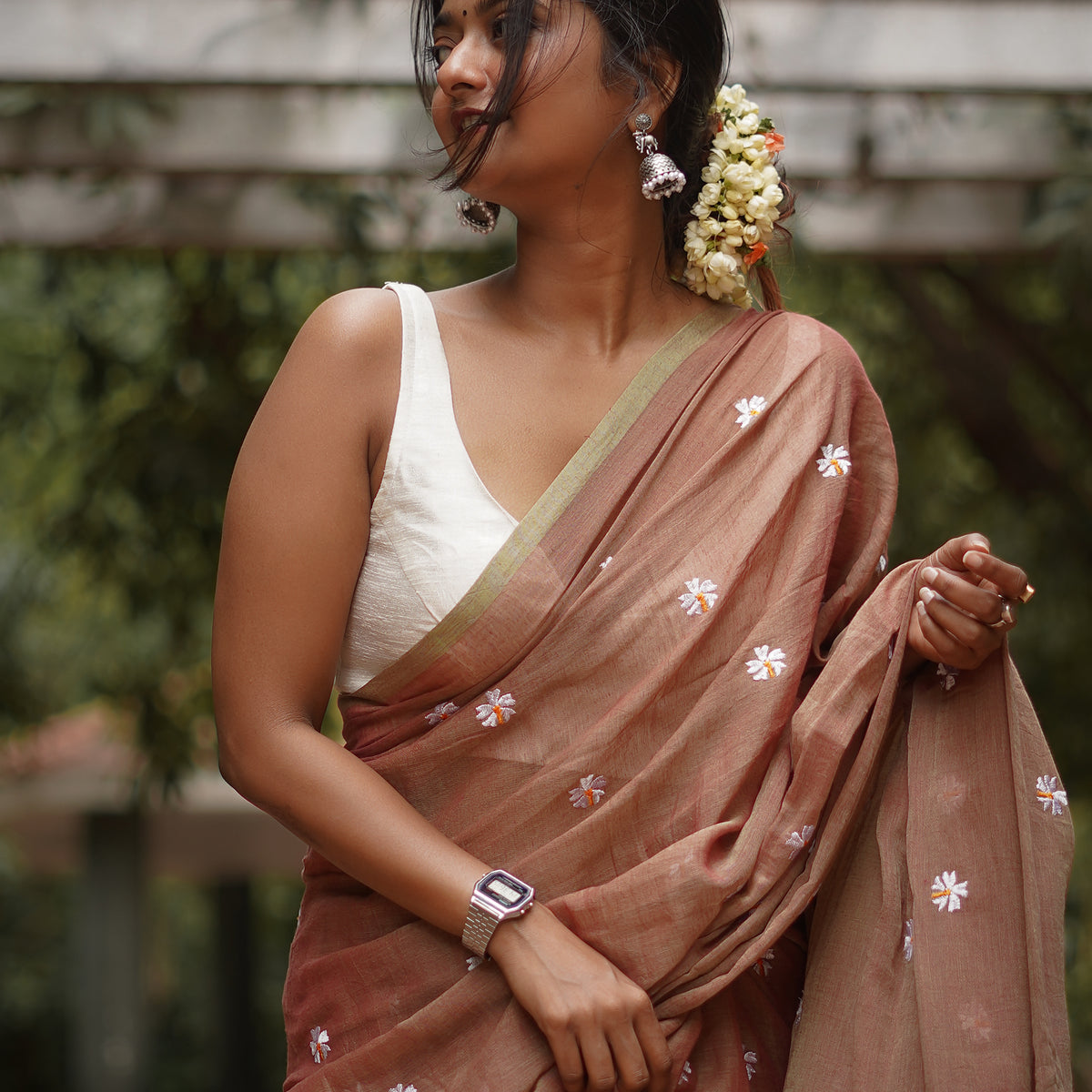 Mul Cotton Embroidered Saree - Shiuli Mocha – EthnicElement