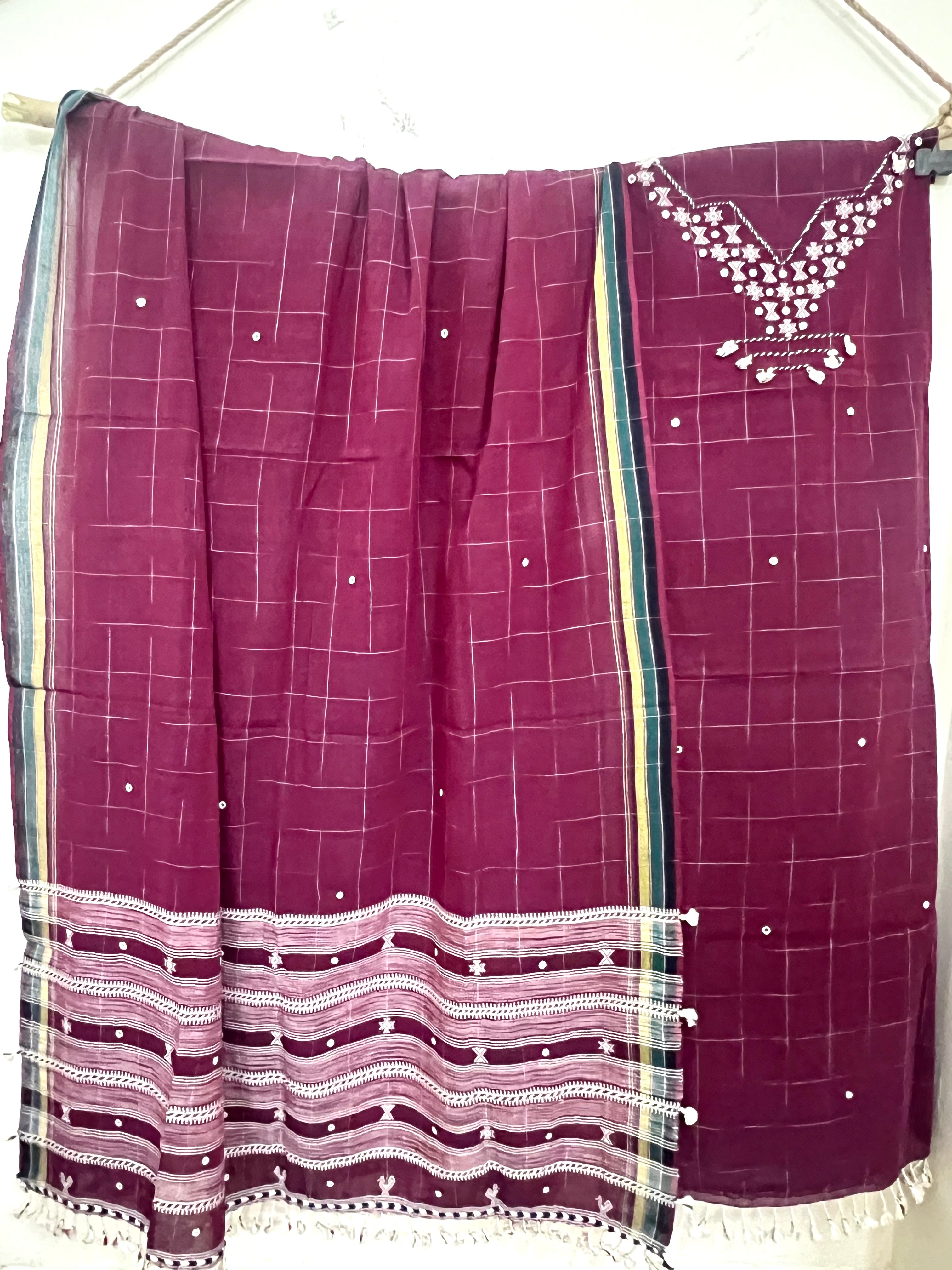 Handwoven Kala Cotton Bhujodi Suit Sets – EthnicElement